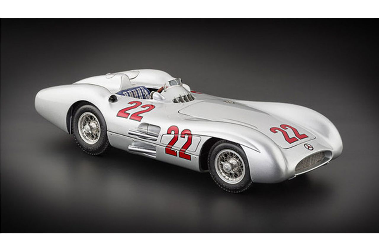 CMC Mercedes-Benz W196R Streamliner M-128C - Modelcar.com Arabic