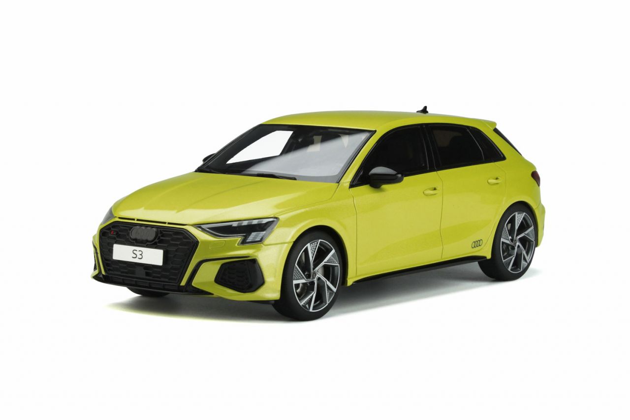 GT Spirit Audi S3 8Y Sportback Python yellow metallic GT364 - Modelcar ...